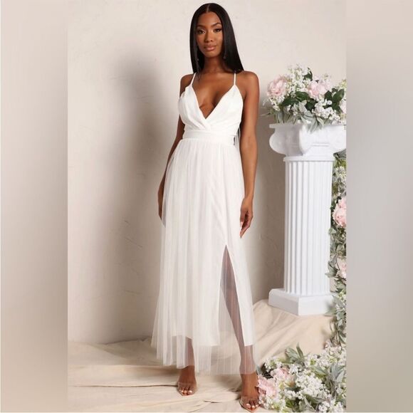 Blashe | Dresses | Blashe Gorgeouswhite Maxi With White Tule Overlay ...